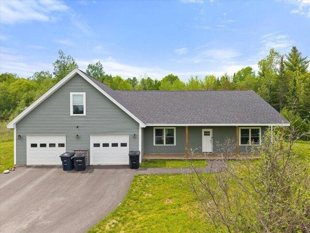 3 bedroom, Carmel ME 04419 103126053