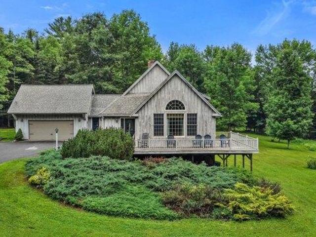 3 bedroom, Carmel ME 04419 104009648