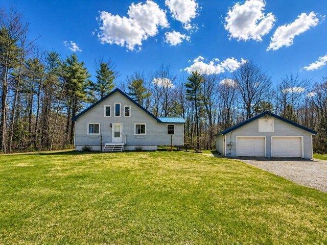 3 bedroom, Carmel ME 04419 104650973