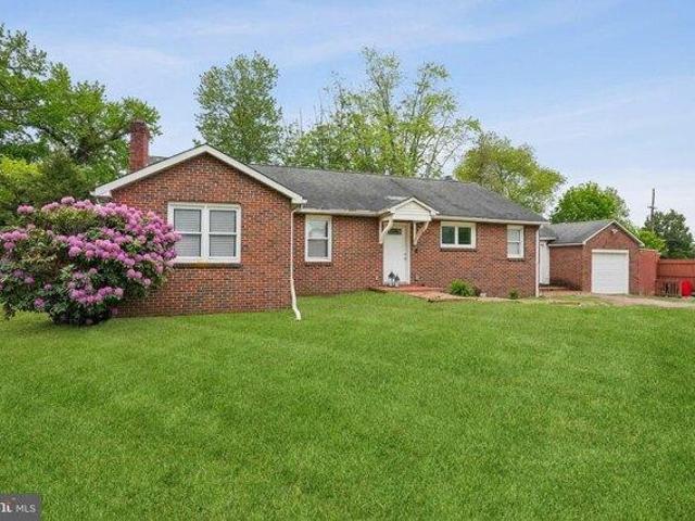 3 bedroom, Carneys Point NJ 08069 102282265