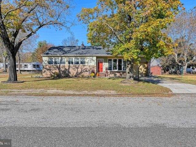 3 bedroom, Carneys Point NJ 08069 LS101660664