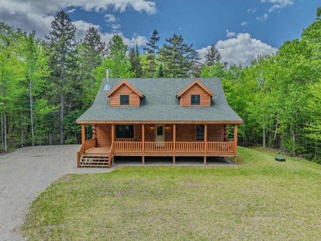 3 bedroom, Carroll NH 03595 104262119