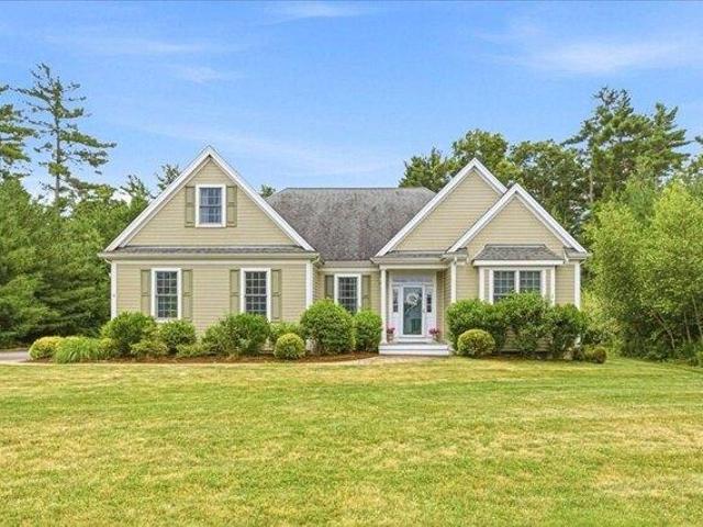 3 bedroom, Carver MA 02330 105061087