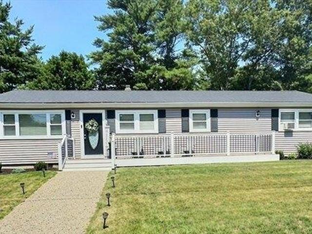 3 bedroom, Carver MA 02330 105082151