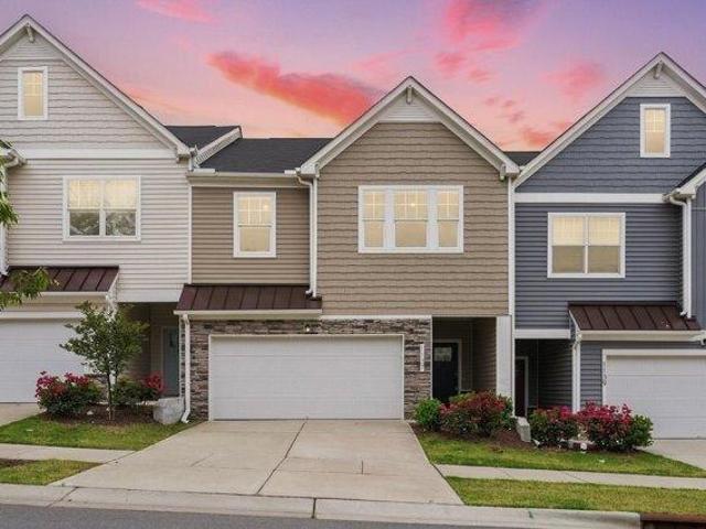 3 bedroom, Cary NC 27519 104899094