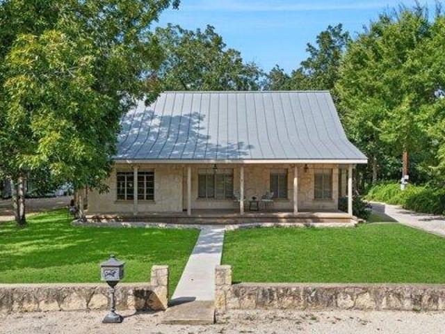 3 bedroom, Castroville TX 78009 94316922