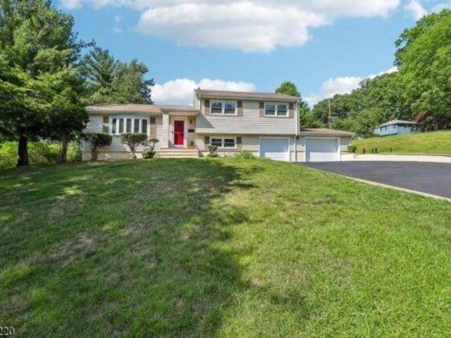 3 bedroom, Cedar Grove NJ 07009 104652720