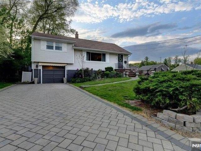 3 bedroom, Cedar Grove NJ 07009 102564182