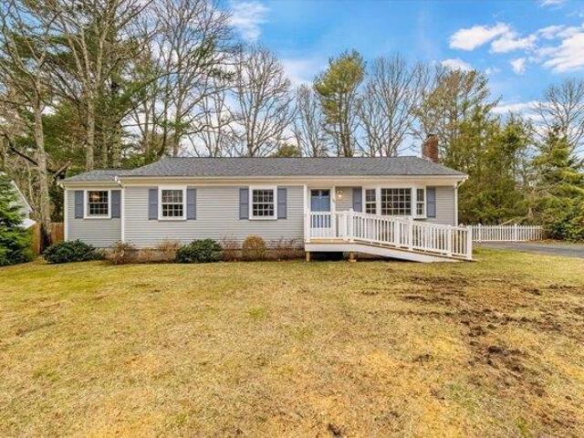 3 bedroom, Centerville MA 02632 102285278