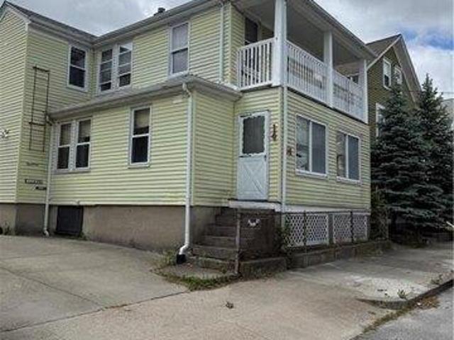 3 bedroom, Central Falls RI 02863 104687793