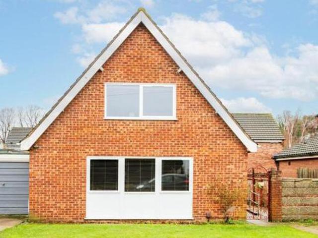 3 Bedroom Chalet For Sale In Norwich