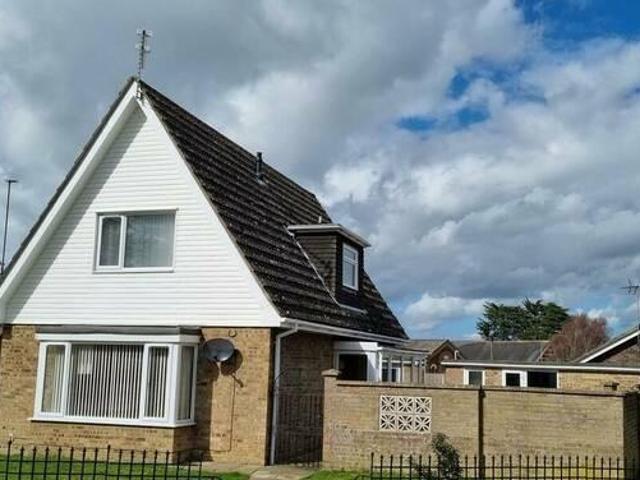 3 bedroom chalet for sale in Andrew Johnston Way Halesworth IP19