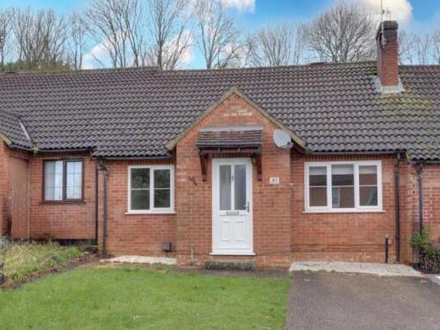 3 Bedroom Chalet For Sale In Basingstoke, Hampshire