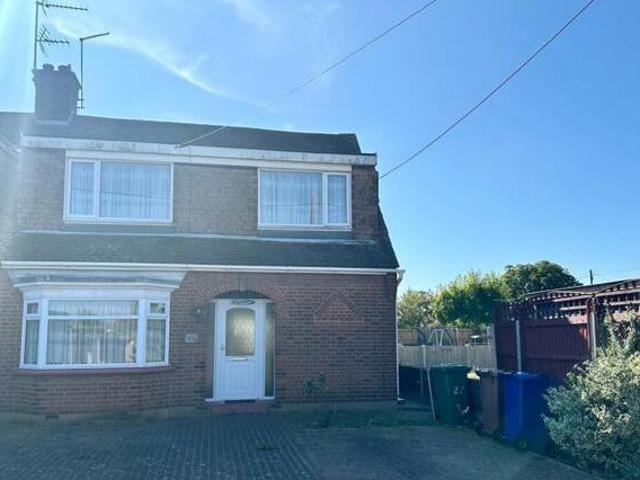 3 Bedroom Chalet For Sale In Corringham
