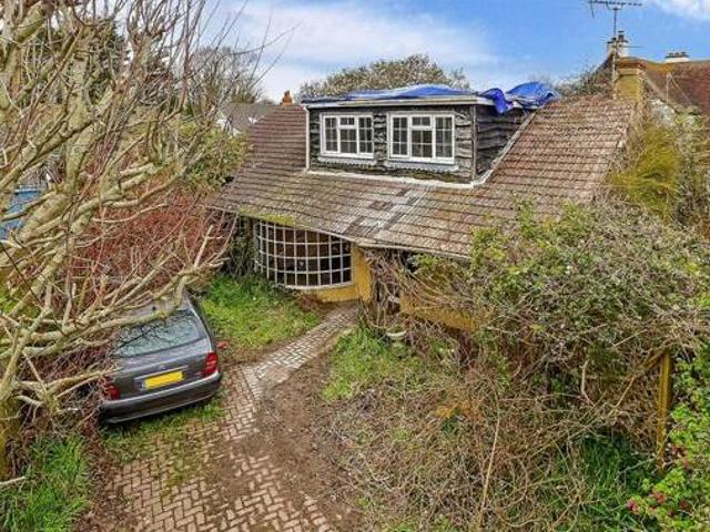 3 Bedroom Chalet For Sale In Dymchurch, Romney Marsh