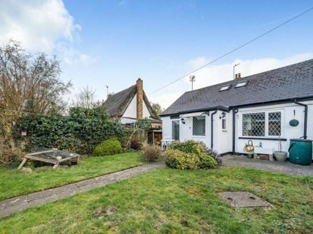 3 Bedroom Chalet For Sale In Flitwick
