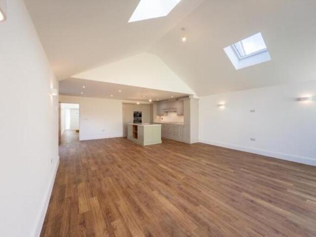 3 bedroom chalet for sale in Pinetrees Purdis Farm Lane, Ipswich, IP3
