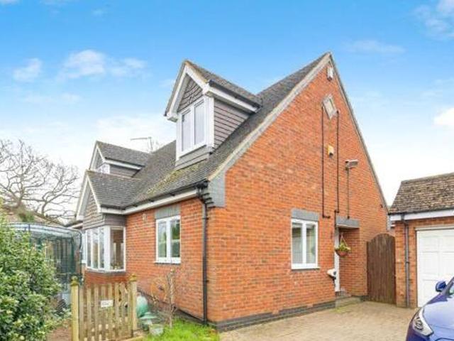 3 Bedroom Chalet For Sale In Stoke Hammond