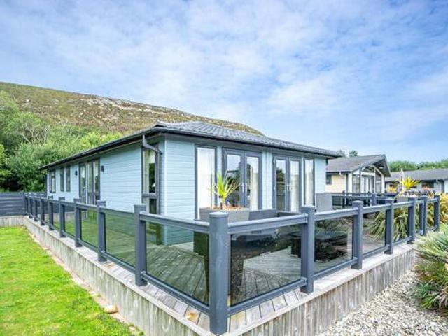 3 Bedroom Chalet For Sale In The Warren