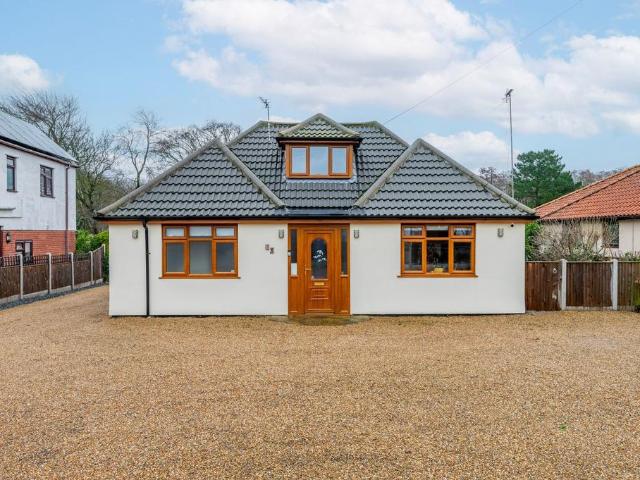 3 bedroom chalet for sale