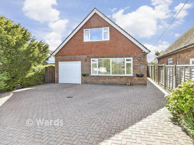 3 bedroom chalet for sale