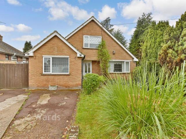 3 bedroom chalet for sale
