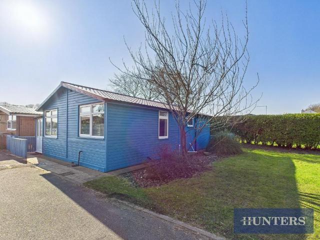3 bedroom chalet for sale