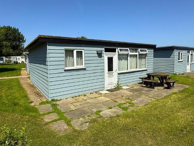 3 bedroom chalet for sale
