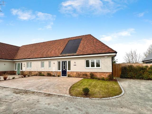 3 bedroom bungalow for sale