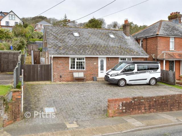 3 bedroom chalet for sale