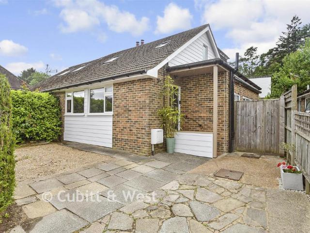 3 bedroom chalet for sale