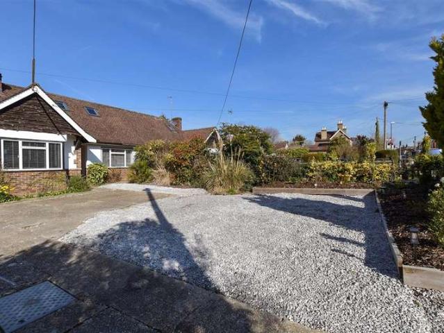 3 Bedroom Chalet House