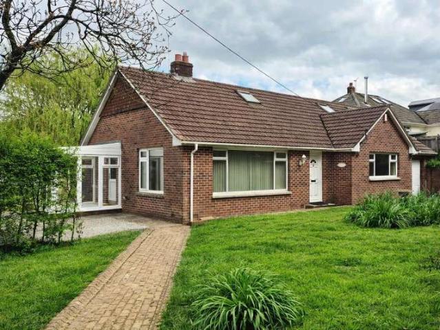 3 Bedroom Chalet House