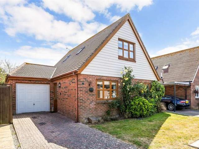 3 Bedroom Chalet House