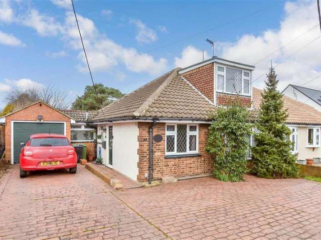 3 Bedroom Chalet House