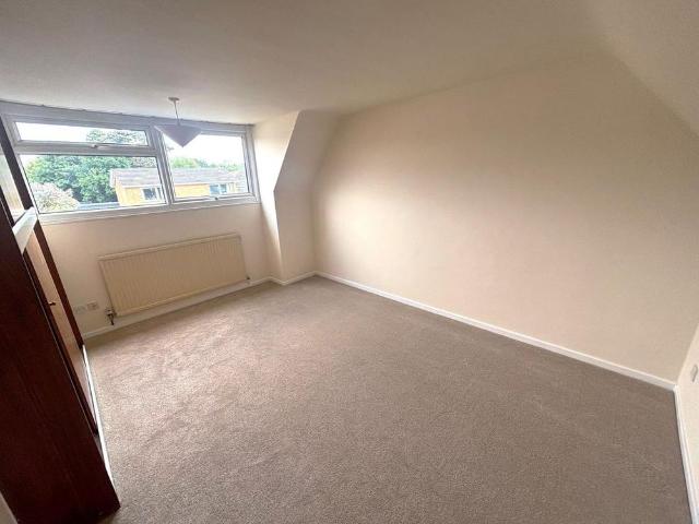 3 bedroom chalet to rent