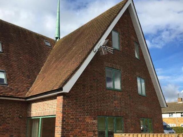 3 Bedroom Character Property For Rent In Durrington
