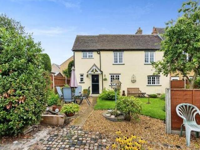 3 Bedroom Character Property For Sale In Milton Ernest