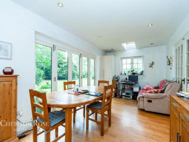 3 bedroom character property for sale in Church Lane, Wexham, SL3