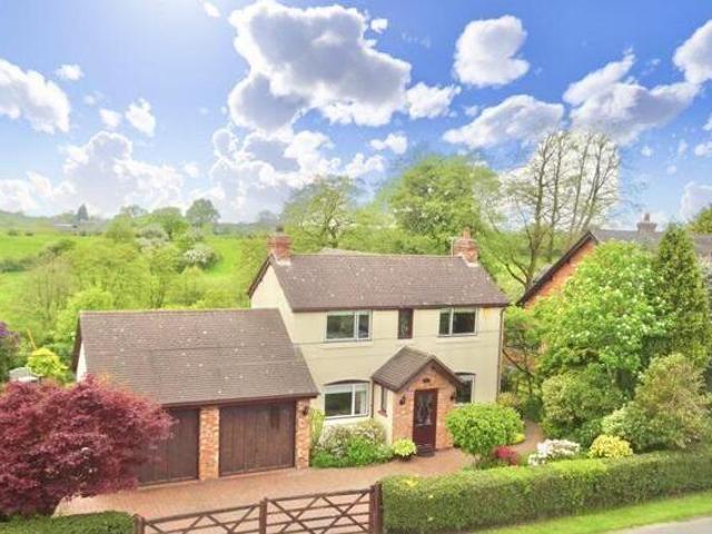 3 Bedroom Character Property For Sale In Englesea Brook Lane, Englesea Brook
