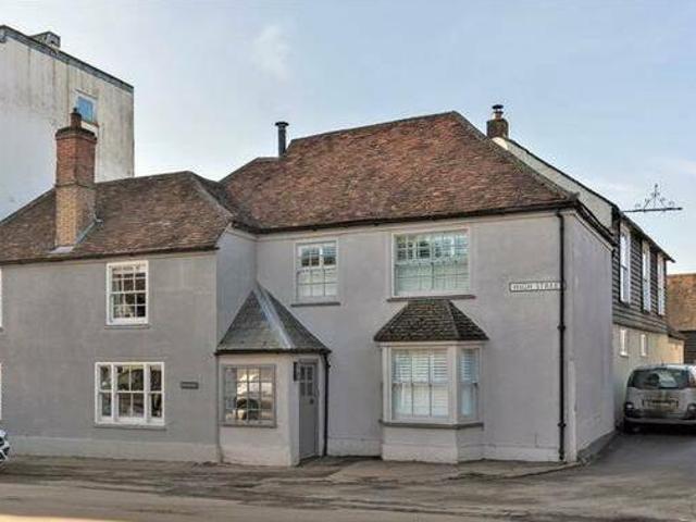 3 bedroom character property for sale in High Street Brill HP18