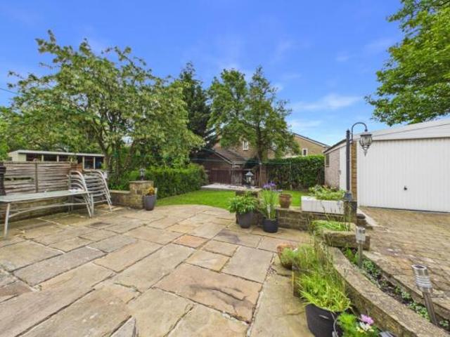 3 bedroom character property for sale in 169 Reinwood Road, Huddersfield, HD3