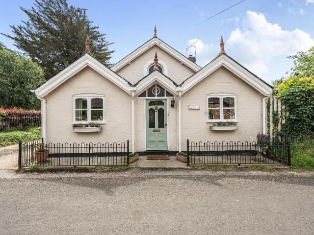 3 bedroom character property to rent