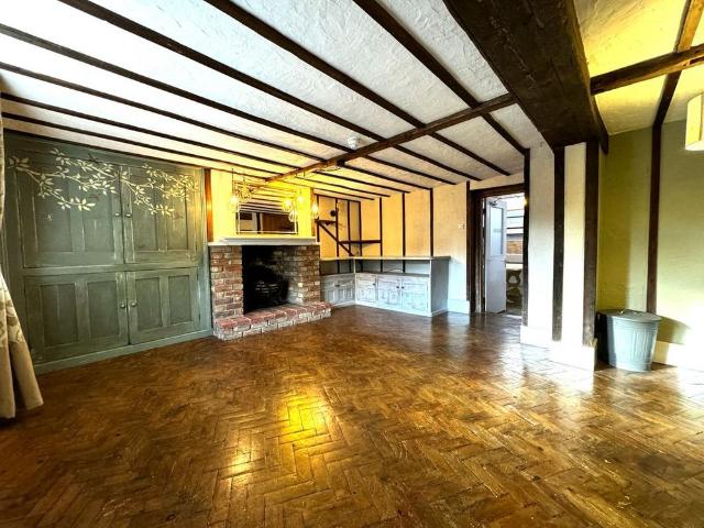 3 bedroom character property to rent
