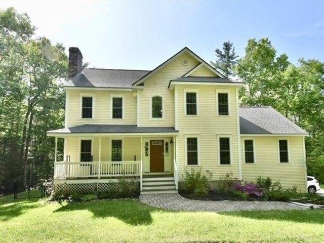 3 bedroom, Charlton MA 01507 104191014