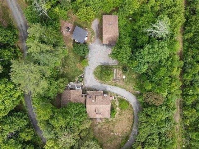 3 bedroom, Charlton MA 01507 103072338