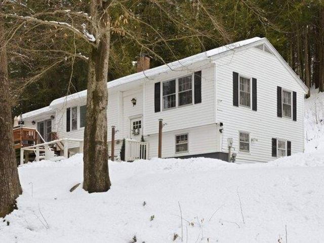 3 bedroom, Charlestown NH 03603 LS102157018