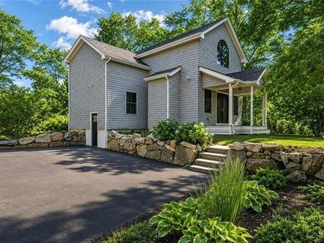 3 bedroom, Charlestown RI 02813 105080925