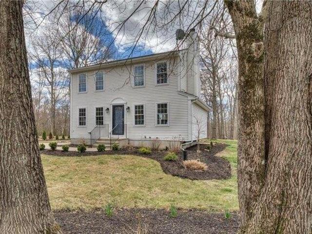 3 bedroom, Charlestown RI 02813 102800089