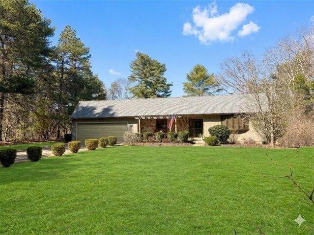 3 bedroom, Charlestown RI 02813 103035595